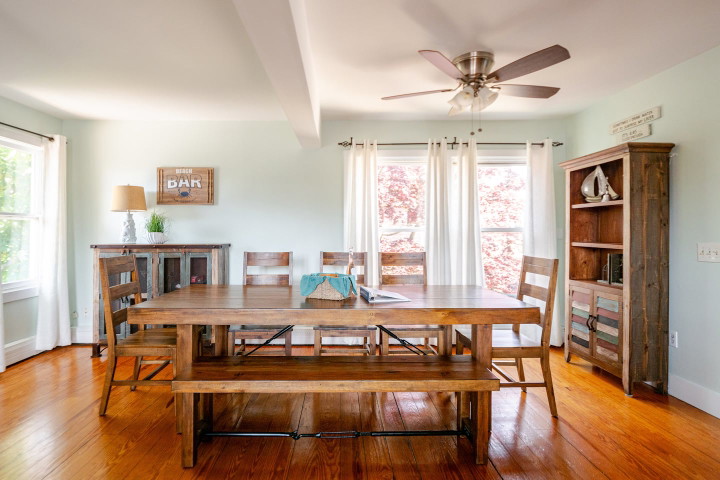 ~"Captain's Hideaway"thames Condo+parking! 3 Beds! - Newport, RI