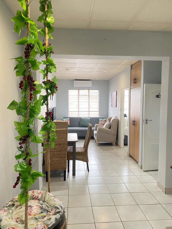 The Protea & Vine - Paarl -Self Catering Apartment - Paarl