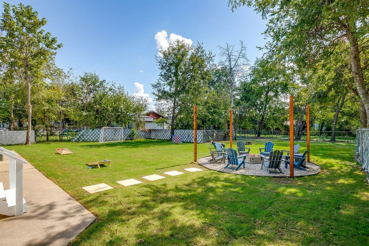 Howdy House · Huge Yard · Gameroom · Near Tsu - Stephenville, TX