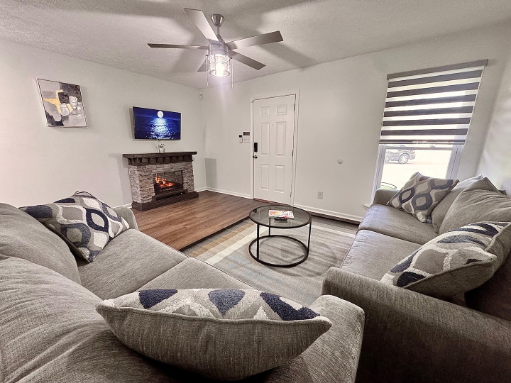 Pet Friendlyoff I9520minstosavannahclean+quiet - Pooler, GA