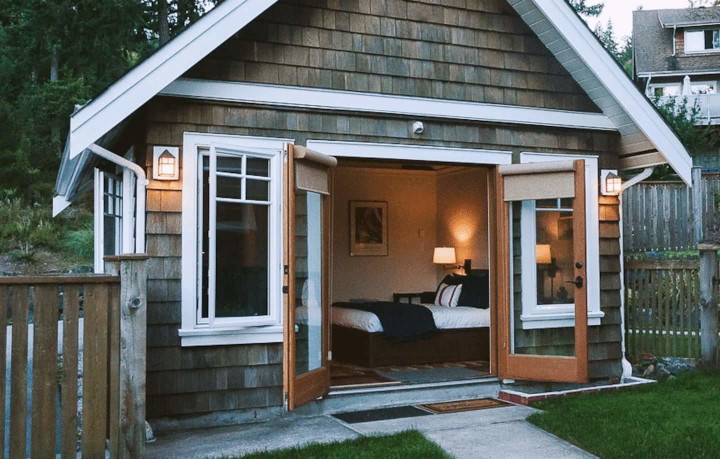 Seaview Cottage, Cates Hill, Bowen Island - Bowen Island