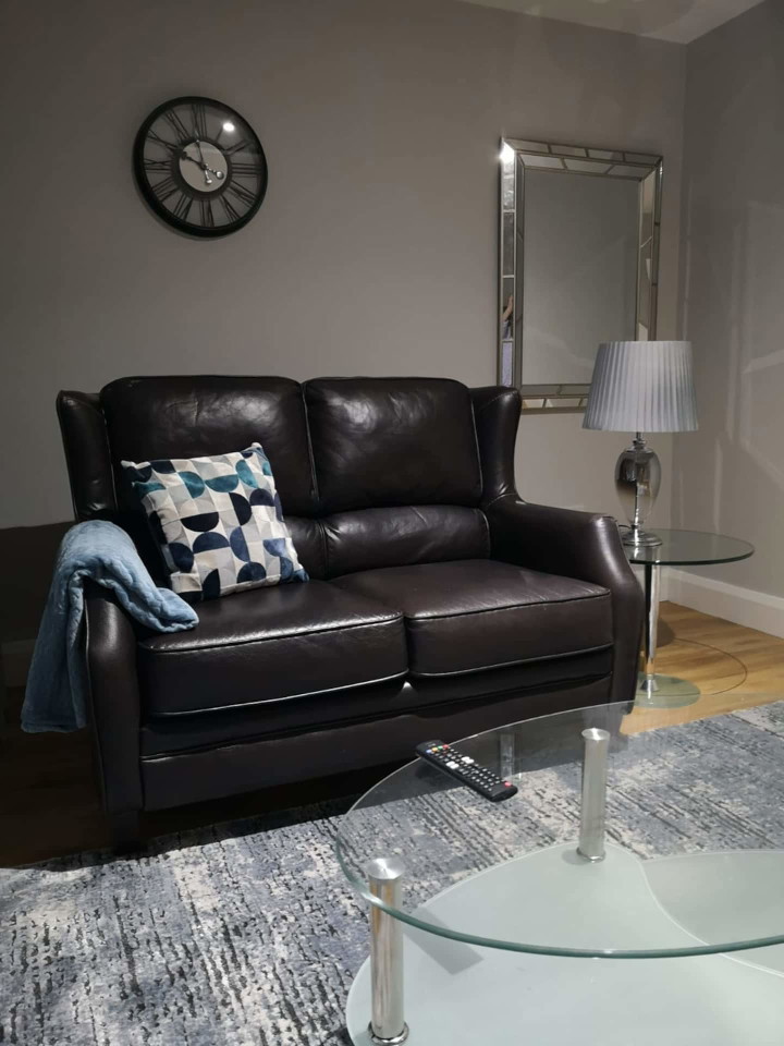 Town Centre Beautiful Apartment - Ennis