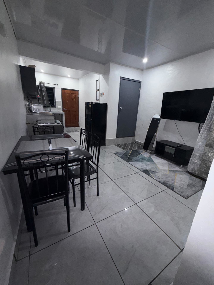 Grey Apartments 2 Bedroom (Unit 3) - Port Vila