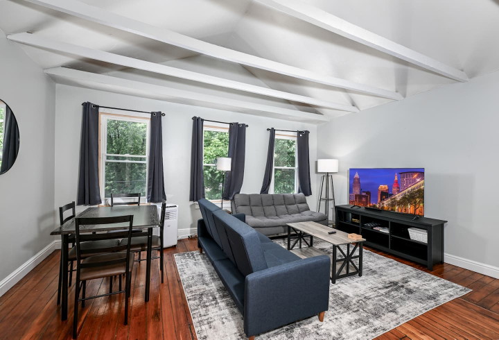 Apartment In Ohio City - Great Location - Cleveland, OH