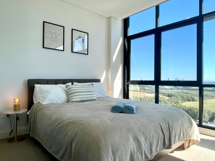 Modern River Views Apt Near Sydney Olympic Park - Ryde