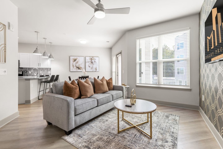 Contemporary Living 5 Min From Downtown - Raleigh, NC