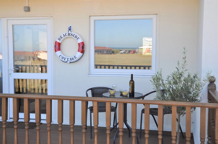 Beachside Cottage With Sea Views And Free Wifi - Norfolk