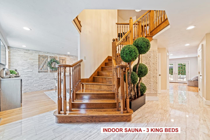 Modern Home 22 Min Boston, 20 Min Gillette Stadium - Brockton, MA