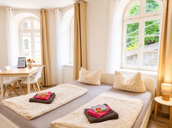 Felsenpfad, Up To 4 People, Sauna, Garden & Pool - Germany