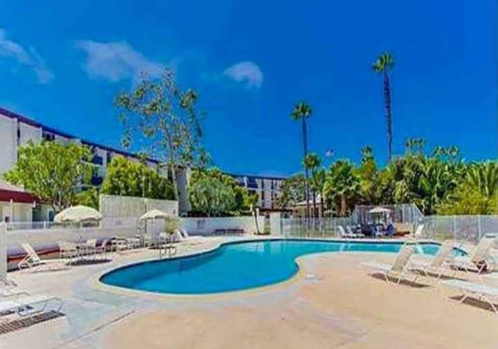 Complexe Hôtelier Avec Piscine - San Diego, CA