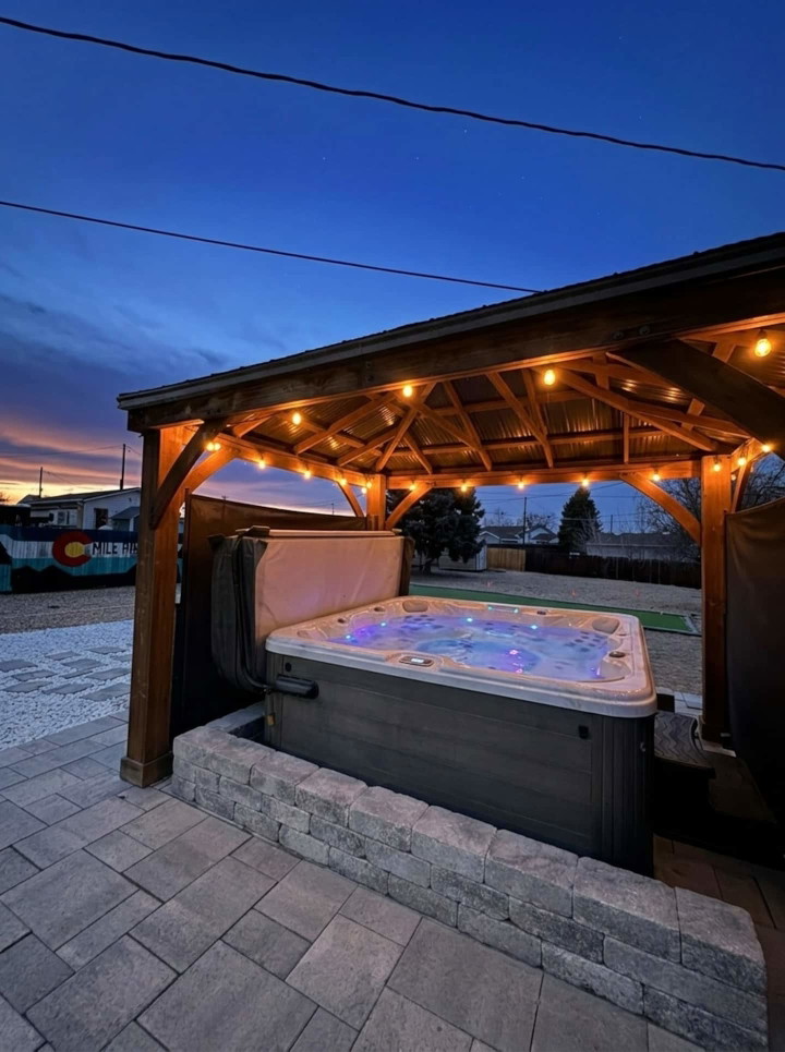 Denver Escape| Hot Tub+fire Pit+games Backyard Fun - Lakewood