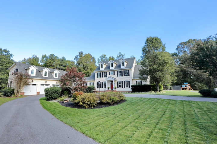 Private Retreat 32 Ac. Pool, Hot Tub, Thtr/karaoke - Maryland