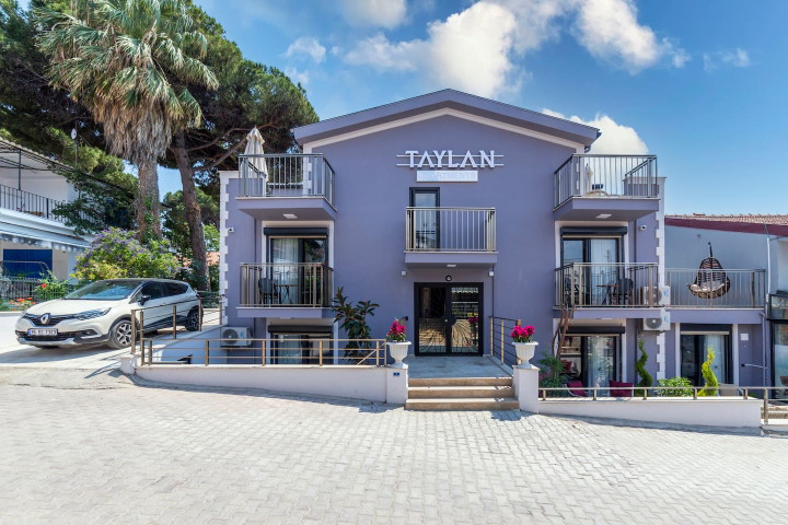 Taylan Apartments D1 - Kuşadası