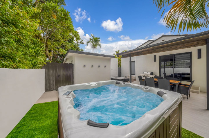 Brickell | Hot-tub | Billiard | Bbq | Nespresso - Coral Gables, FL