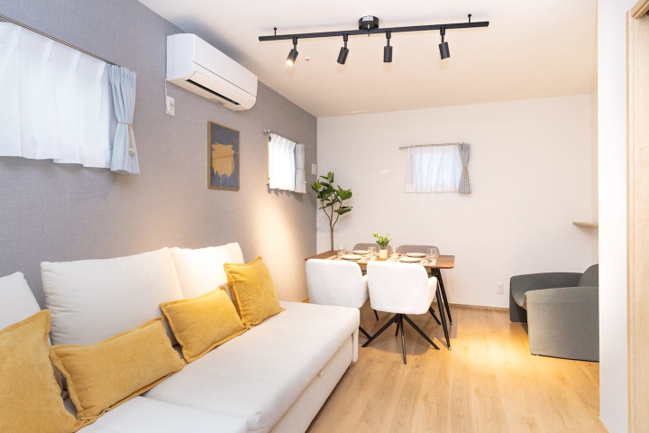 11 Min From Nagoya / 2 Beds + Sofa Bed / Up To 5 - Nagoya