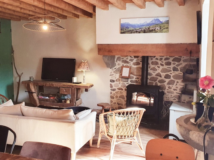 Maison De Village En Plein Cœur Des Pyrénées - Vallée d'Aspe