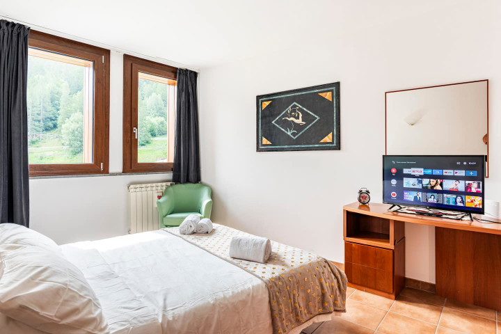 [Mountain Paradise On The Ski Slopes] - Bardonecchia
