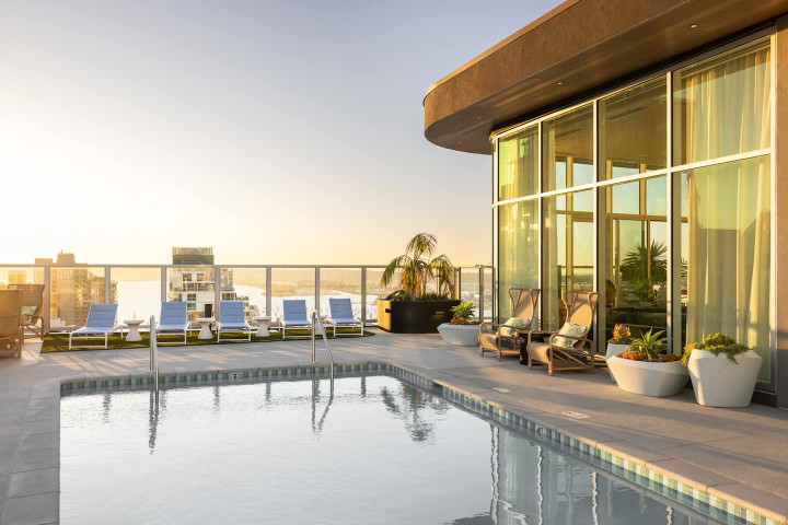 Modern Luxe + Rooftop Views  Little Italy - Coronado Island, CA