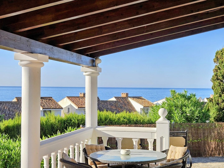 Stunning Spacious Villa With Panoramic Sea Views - Estepona