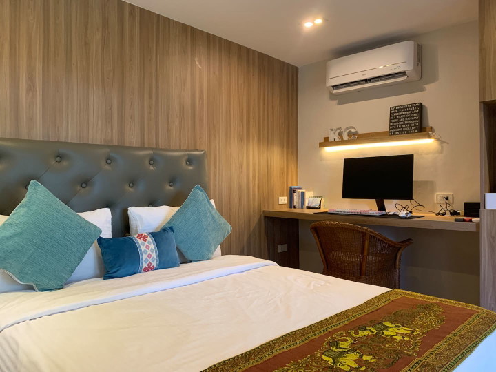Stylish Suite | Scenic Ridge View + Free Parking - Tagaytay