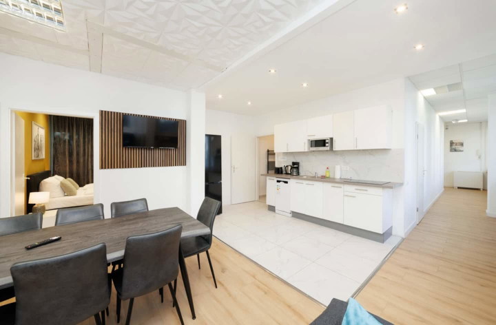 6 Rms Design Flat City Center Prime Location/2bath - Berlin