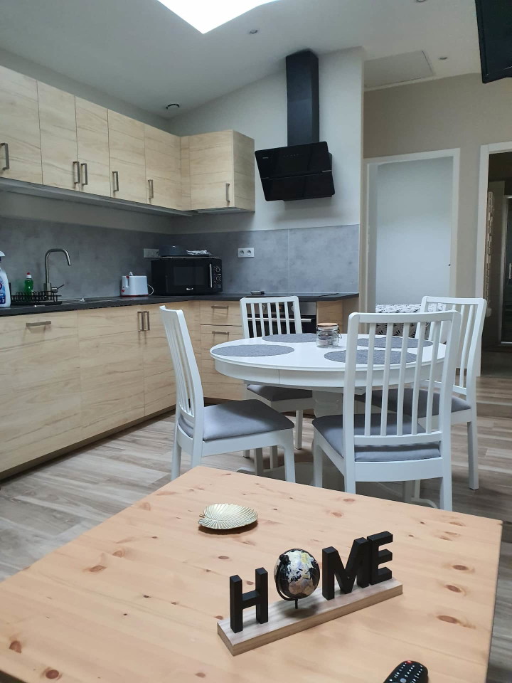 Lovely, Fully Equipped, Air-conditioned 2-bedroom Apartment - Blaye