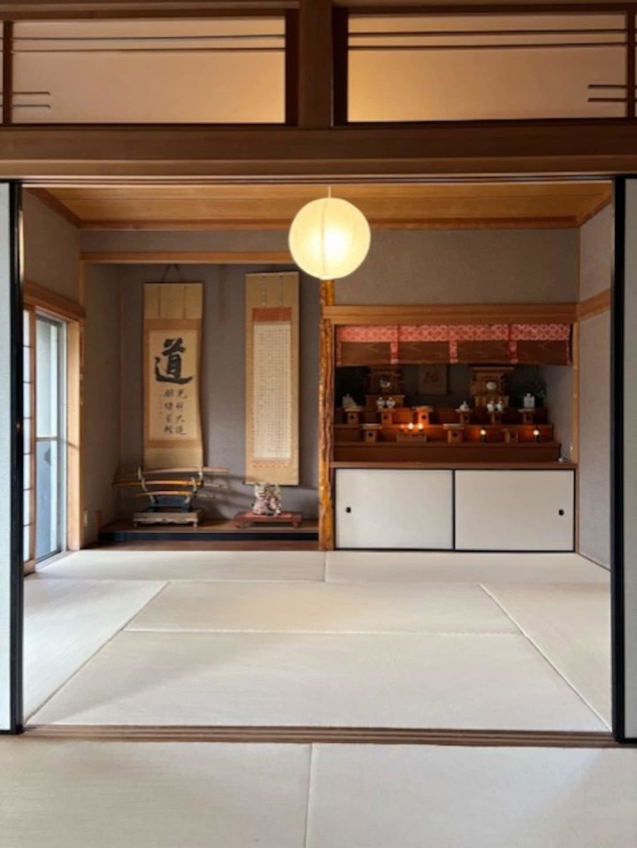A Large One-story House A 5-minute Walk From Shikoku's First Temple. A Retro Traditional Japanese House From The Showa Era. - Naruto