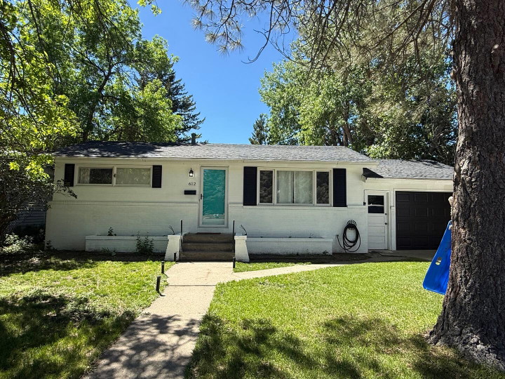 Quintessential 4 Bd Home With Serene Backyard - Great Falls, MT