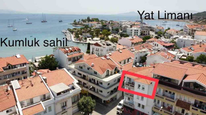 Denize Ve Kumluk Sahiline 50m Uzaklıkta 2+1 Daire - Datça