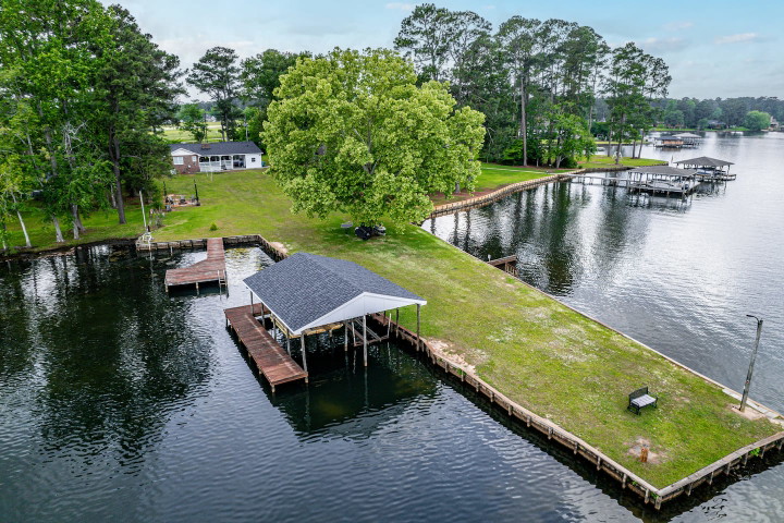 Prime Location! Sleeps 14, Game Room + More! - Milledgeville, GA