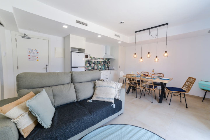 Bamblue Apartments - 2 Dorm, Terraza Premium, Ac - Santa Susanna