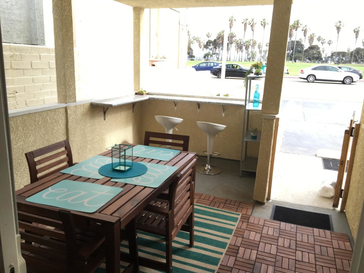 Clemente's Calypso - A Block To The Water! -