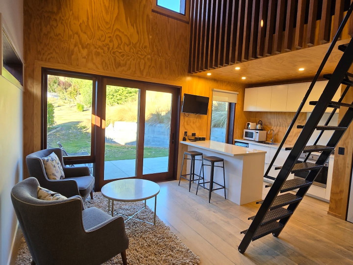 2 Double Beds Loft Apartment In Threepwood Farm - Arrowtown