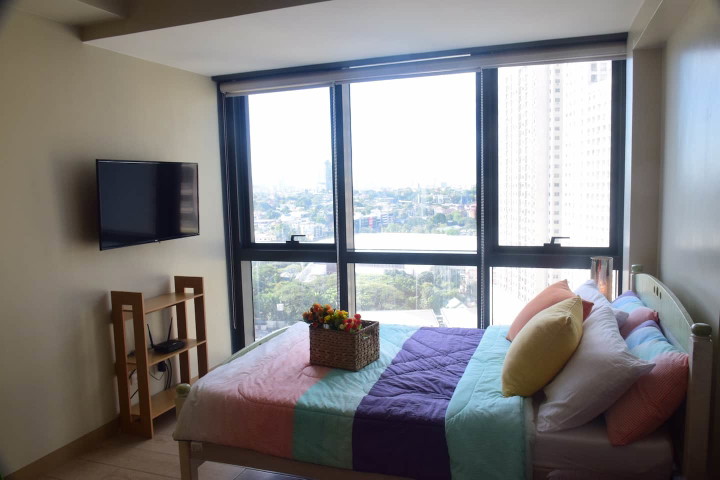 Lovely Stay! Eastwood Studio Unit W/netflix & Wifi - Philippines