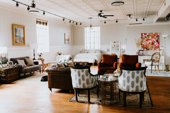 Unique Loft In Downtown Historic Building - Cleveland, TN