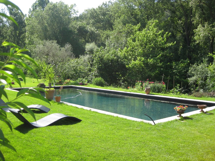 T2  De 40m² + Parc ,  Grande Piscine Et Rivière. - Le Tholonet