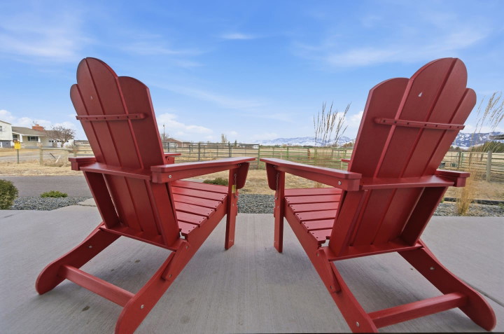 Best View In Bozeman | Front Porch Mountain Views - Bozeman, MT
