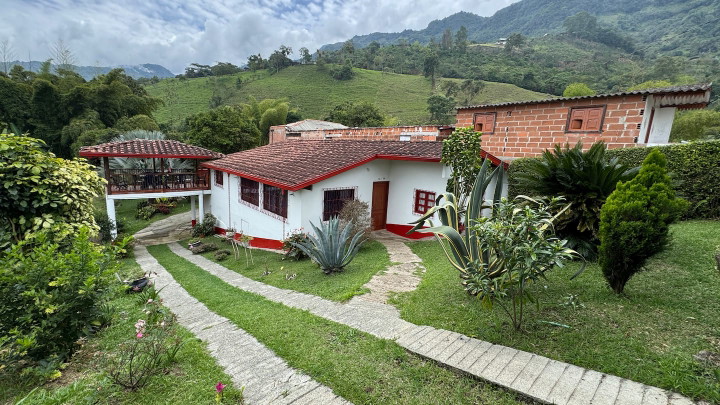 Casa Finca A 5 Minutos Del Parque - Támesis