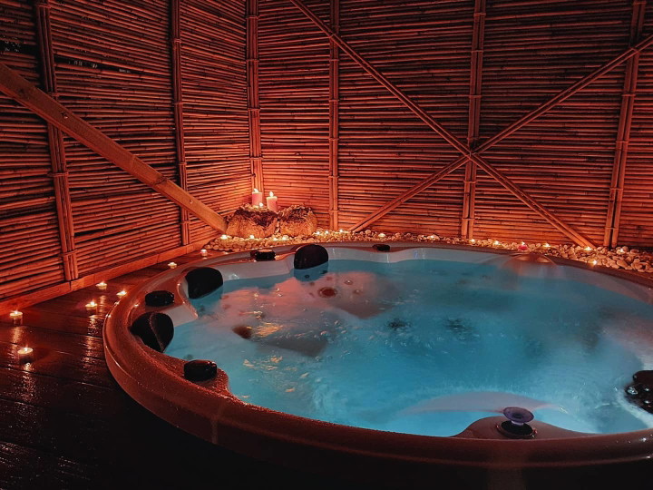 Vila Paradiso Con Piscina Climatizada Y Bosque. - Costa Brava (Spanyolország)