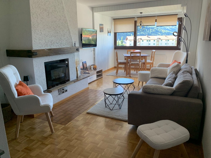 Appartement De Charme, Rénové, à Côté Des Bains - Charmey