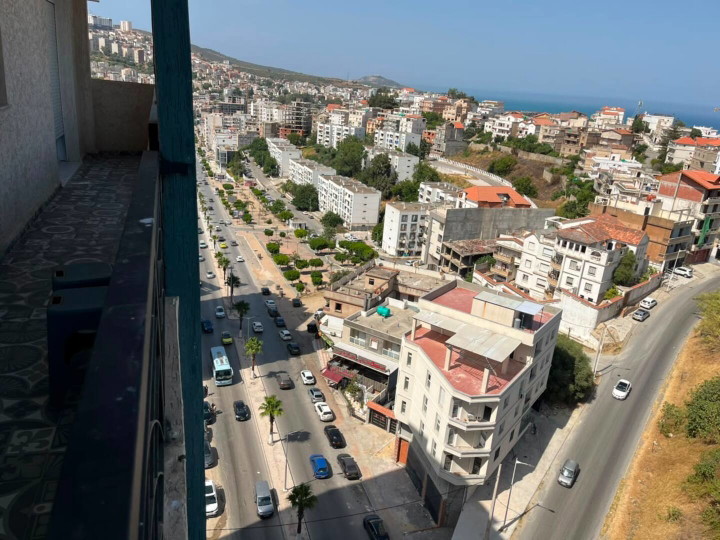 Charmant Appartement F4 Au Centre-ville - Annaba