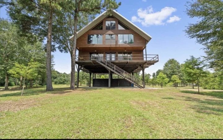 Comfort In The Country 3-story Cabin On The River! - Folsom, LA