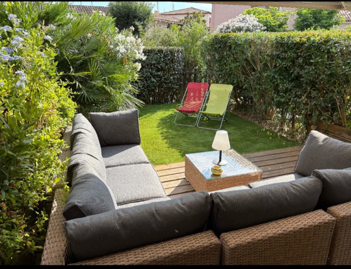 Garden Apartment  Swimming Pool  Port Grimaud - French Riviera