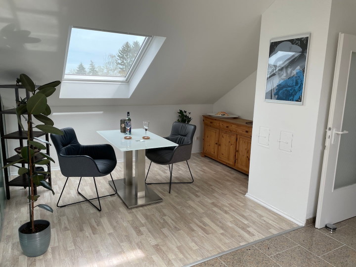 Sonniges Wohlfühl-appartment In Zentraler Lage - Bonn