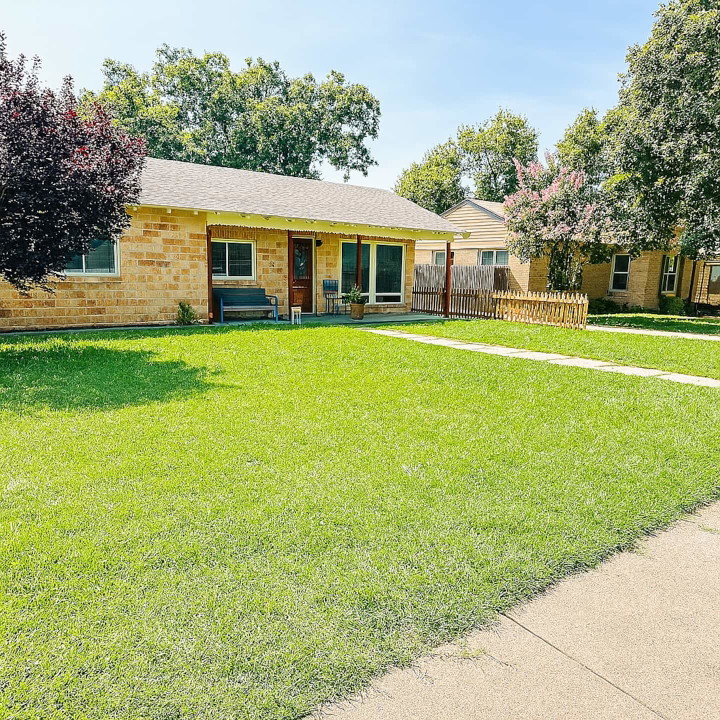 Family Home Near Dfw/patio Bbq/ Private/sleeps 4 - Irving, TX