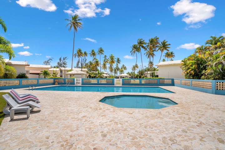 Villa Palmera Beach Resort - Puerto Rico