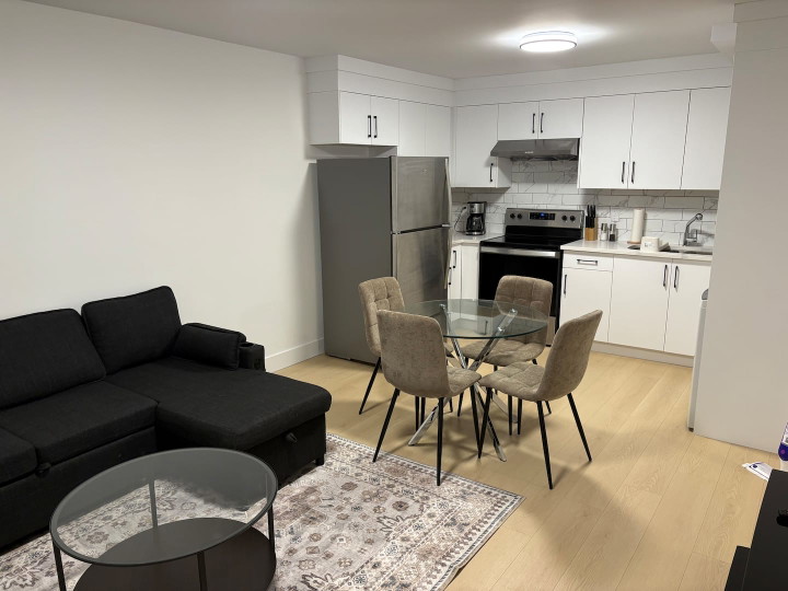 Elegant Private Suite Langley - Langley