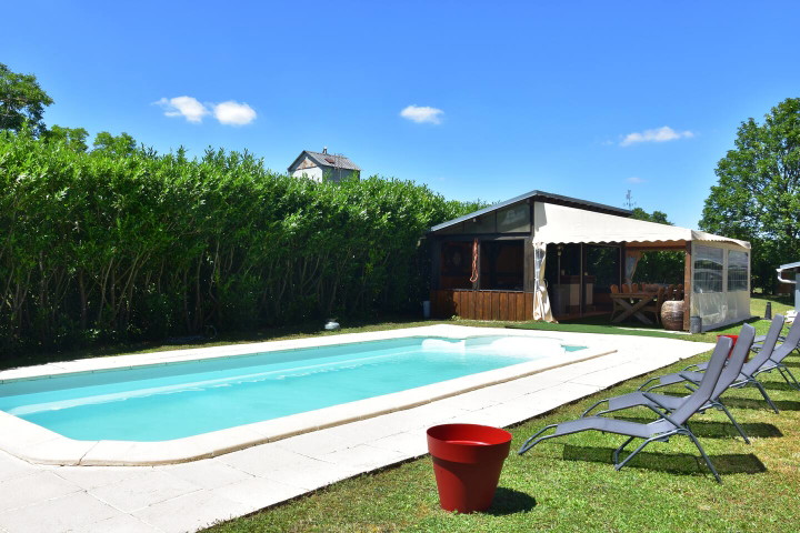 Gîte à La Ferme Chaleureux Avec Piscine - Issoudun