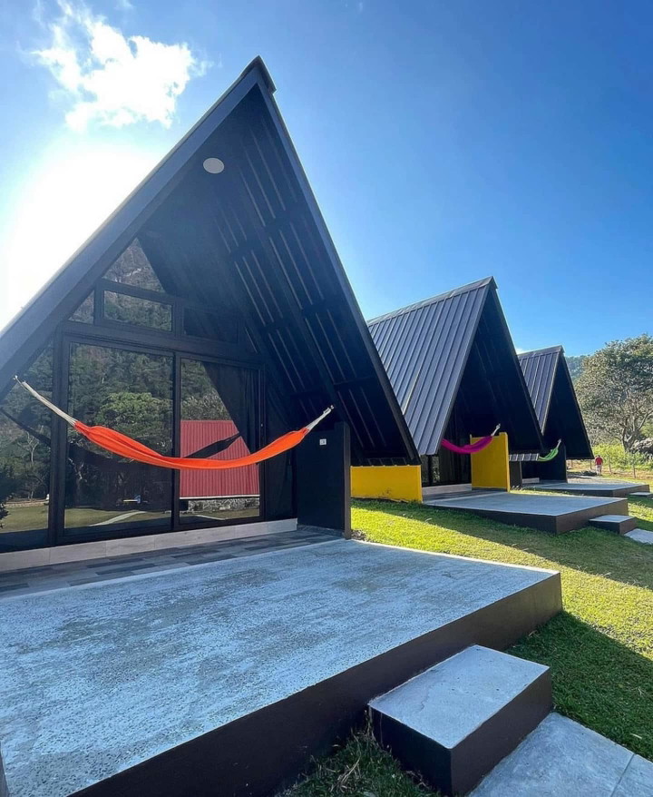 Cabaña Moderna Frente A Laguna De San Carlos - Panama