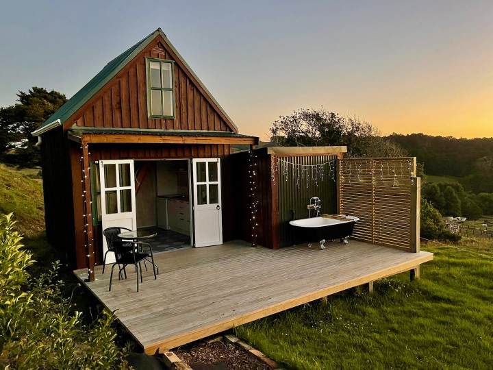 Peaceful Loft Accommodation With Outdoor Bath - Mangawhai